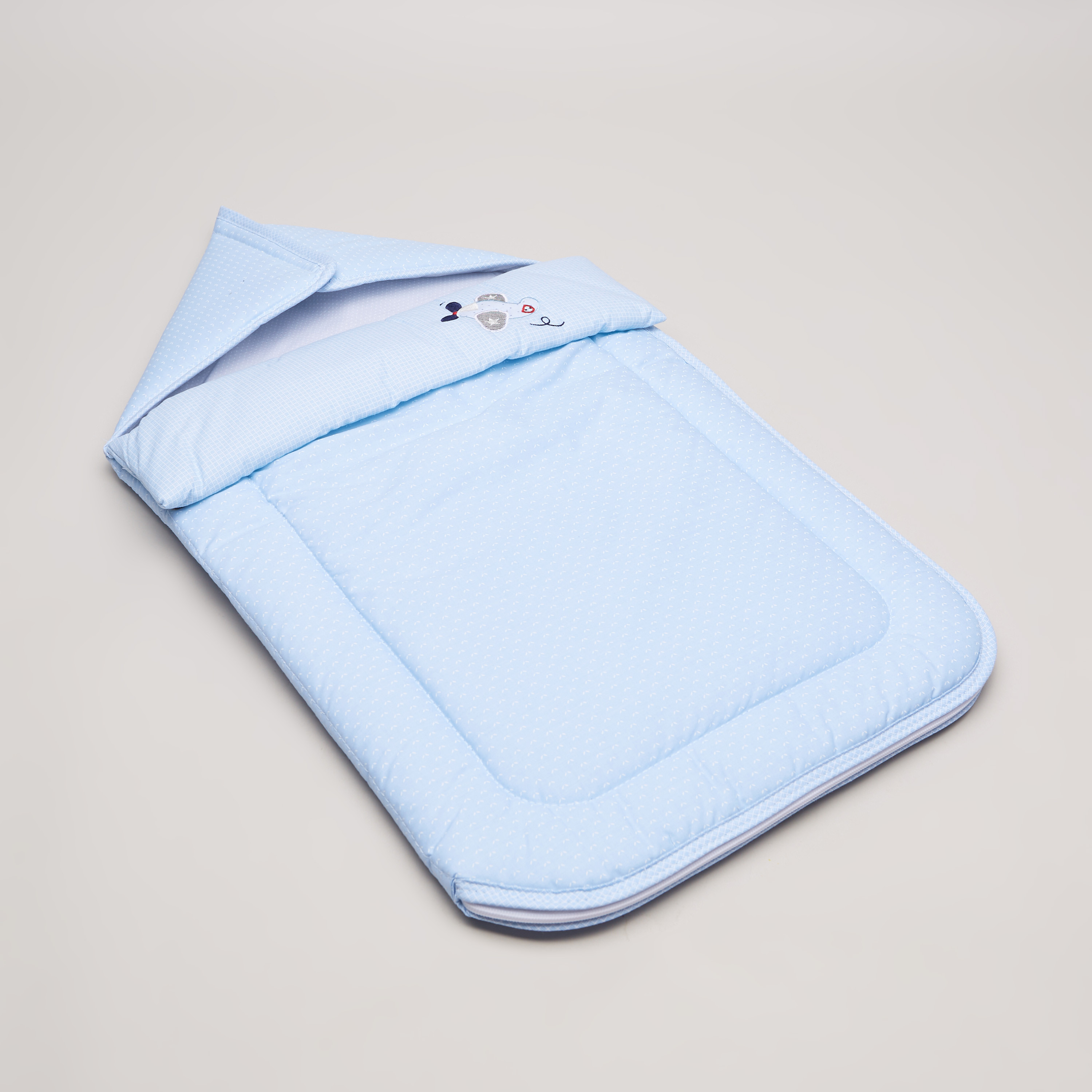 Buy Cambrass Printed Nest Bag with Zip Closure Online | Babyshop UAE