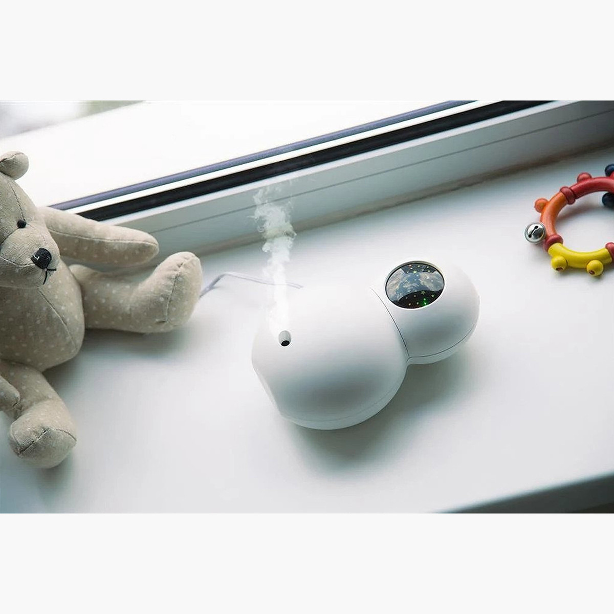 Buy Alecto Humidifier and Projector Online | Centrepoint Bahrain
