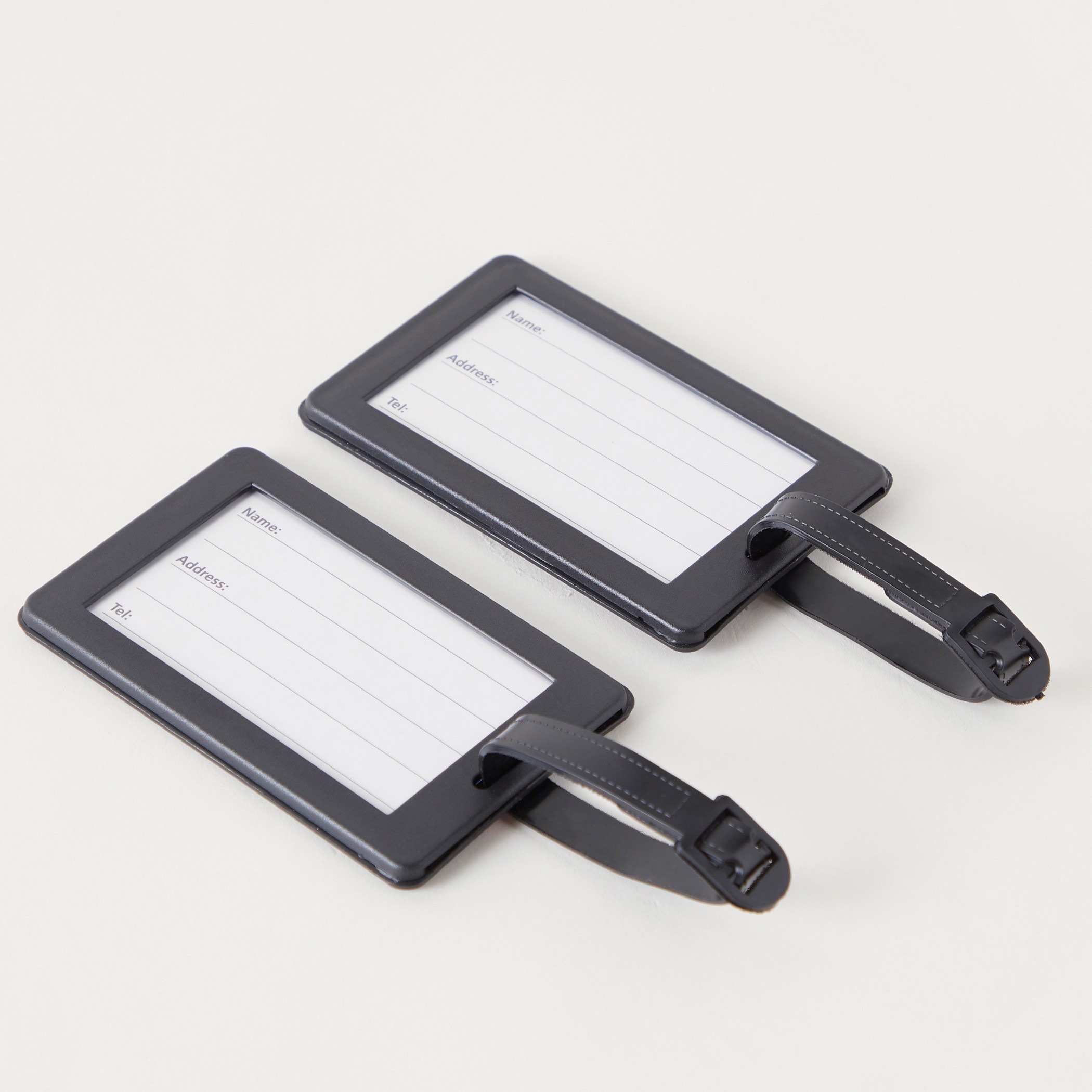 Shop Aeroplane Textured 2-Piece Luggage Tag Set Online | Centrepoint Qatar
