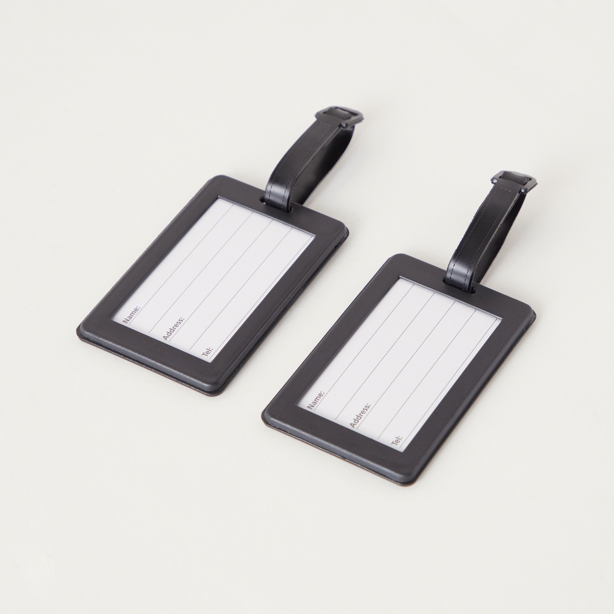 Shop Aeroplane Textured 2-Piece Luggage Tag Set Online | Centrepoint Qatar