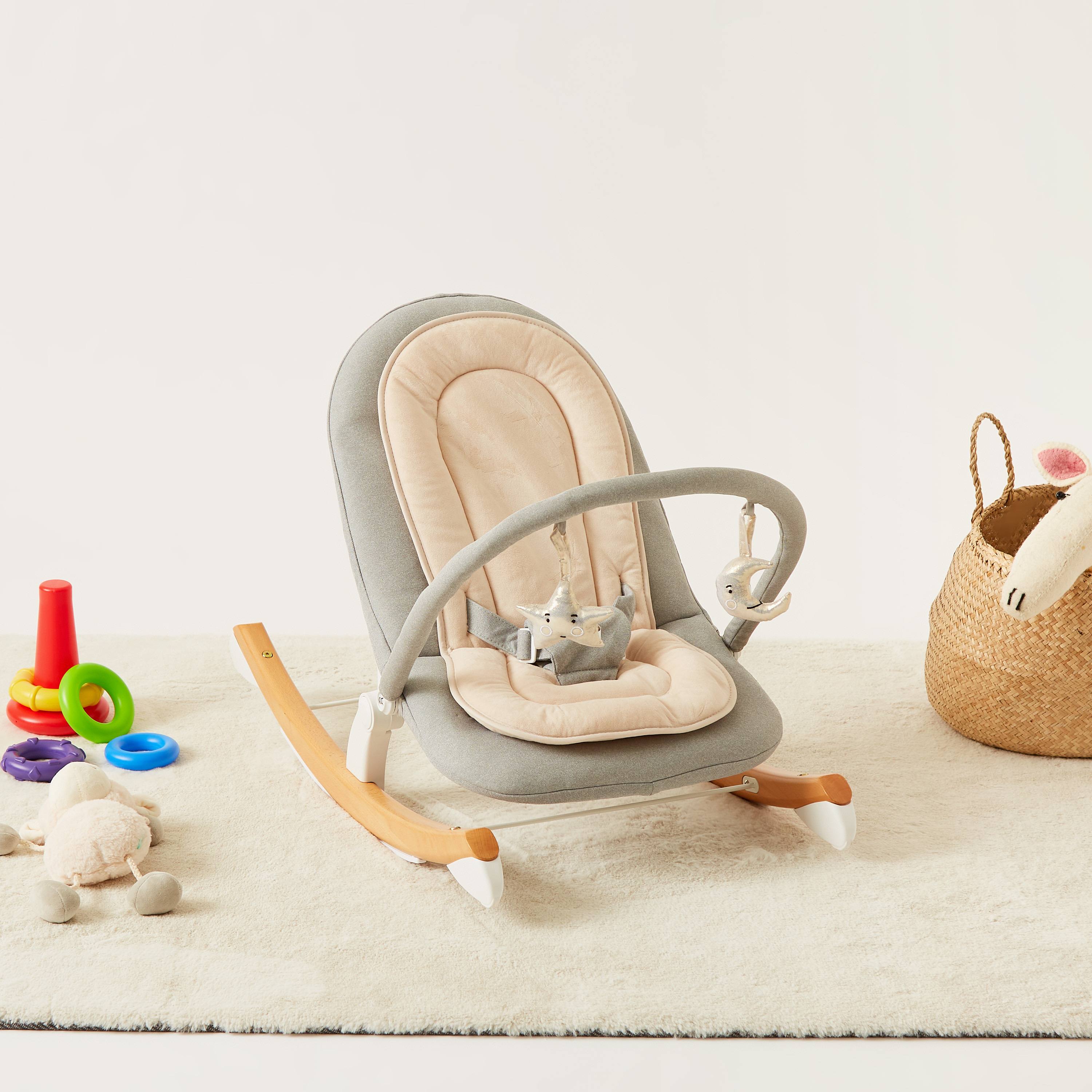 Buy Giggles Freya Cocoon Rocker Online | Babyshop UAE