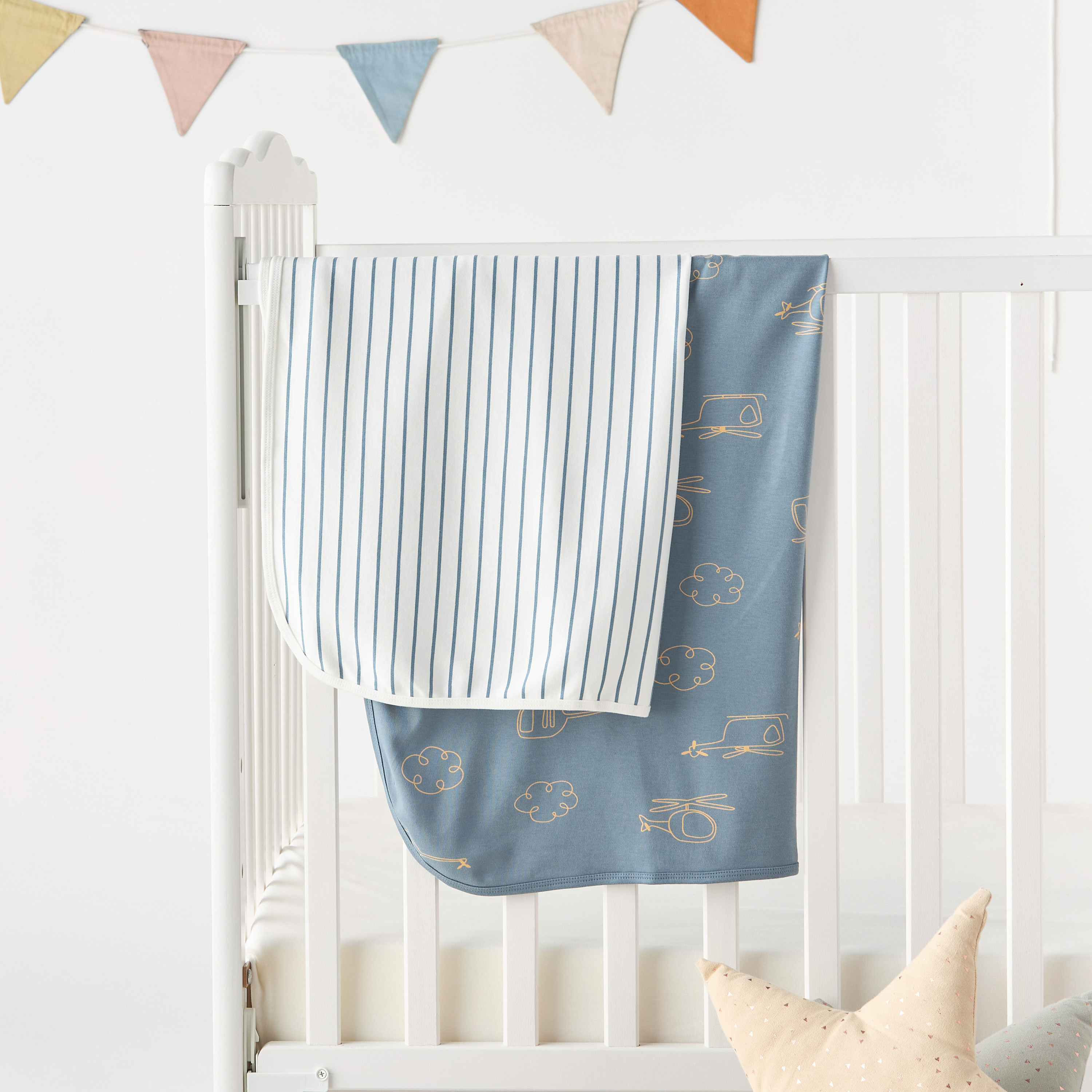 Shop Juniors Printed 2-Piece Receiving Blanket Set - 72x70 cm Online ...