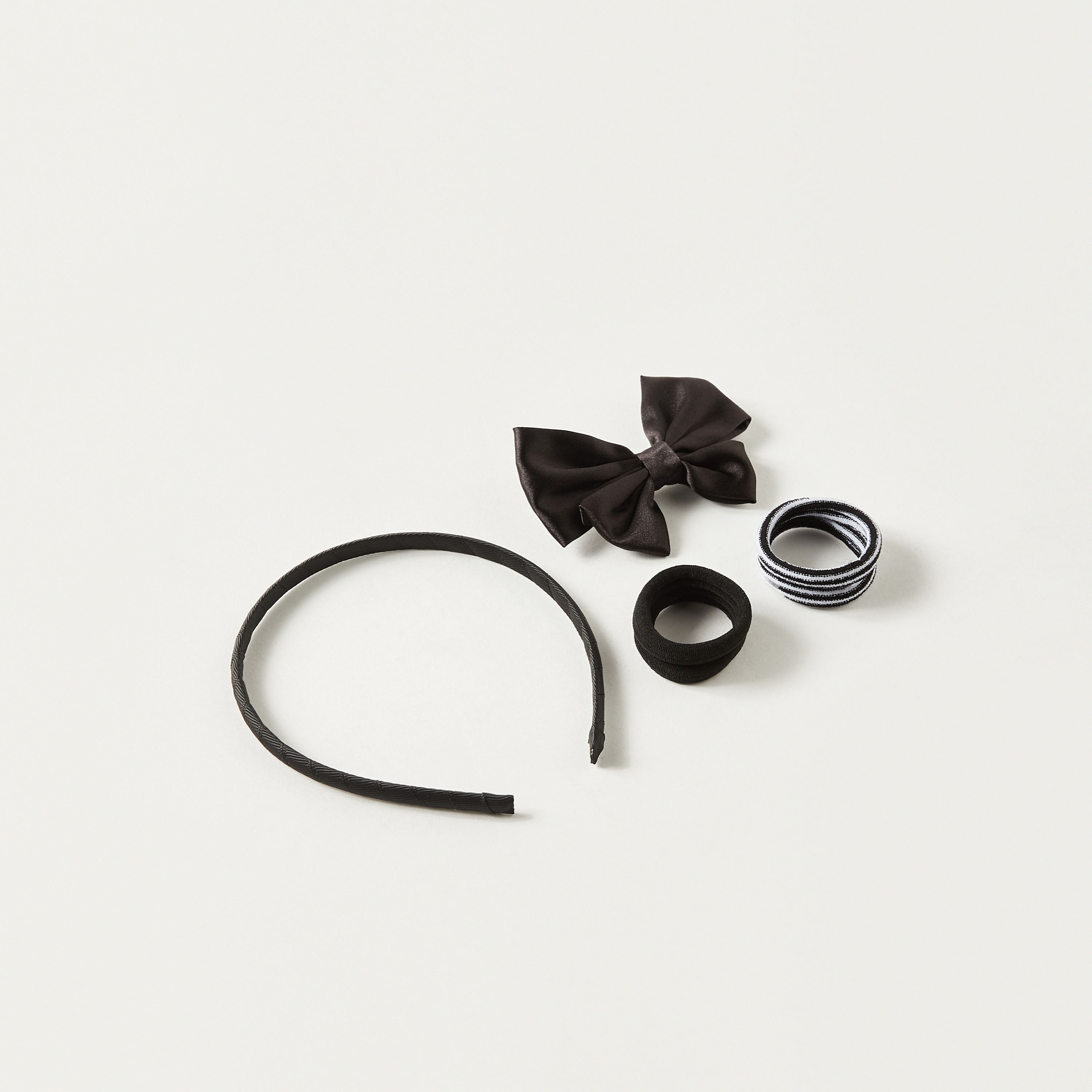 Buy Assorted 6-Piece Hair Accessory Set Online | Centrepoint UAE
