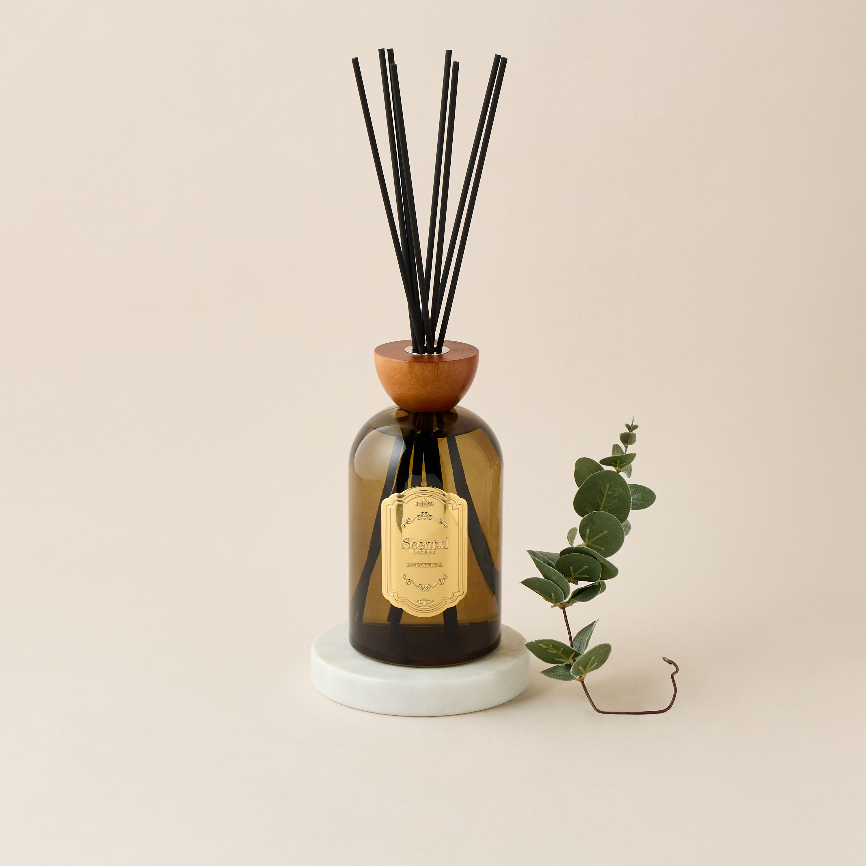 Buy Scent.d London Mahogany Silk Scented Reed Diffuser Set - 1 L Online ...