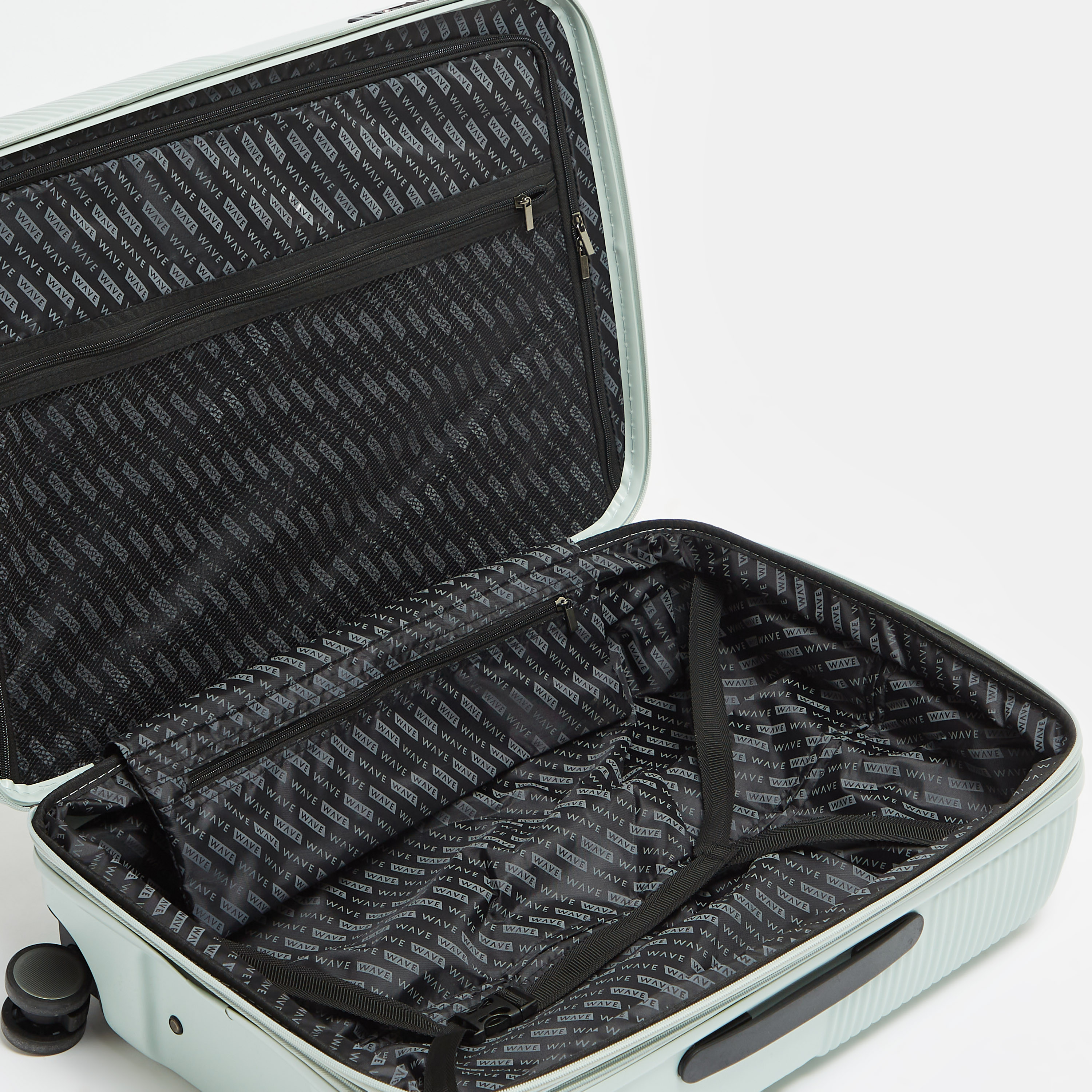Shop Duchini Textured Hardcase Luggage Trolley Bag with Retractable ...