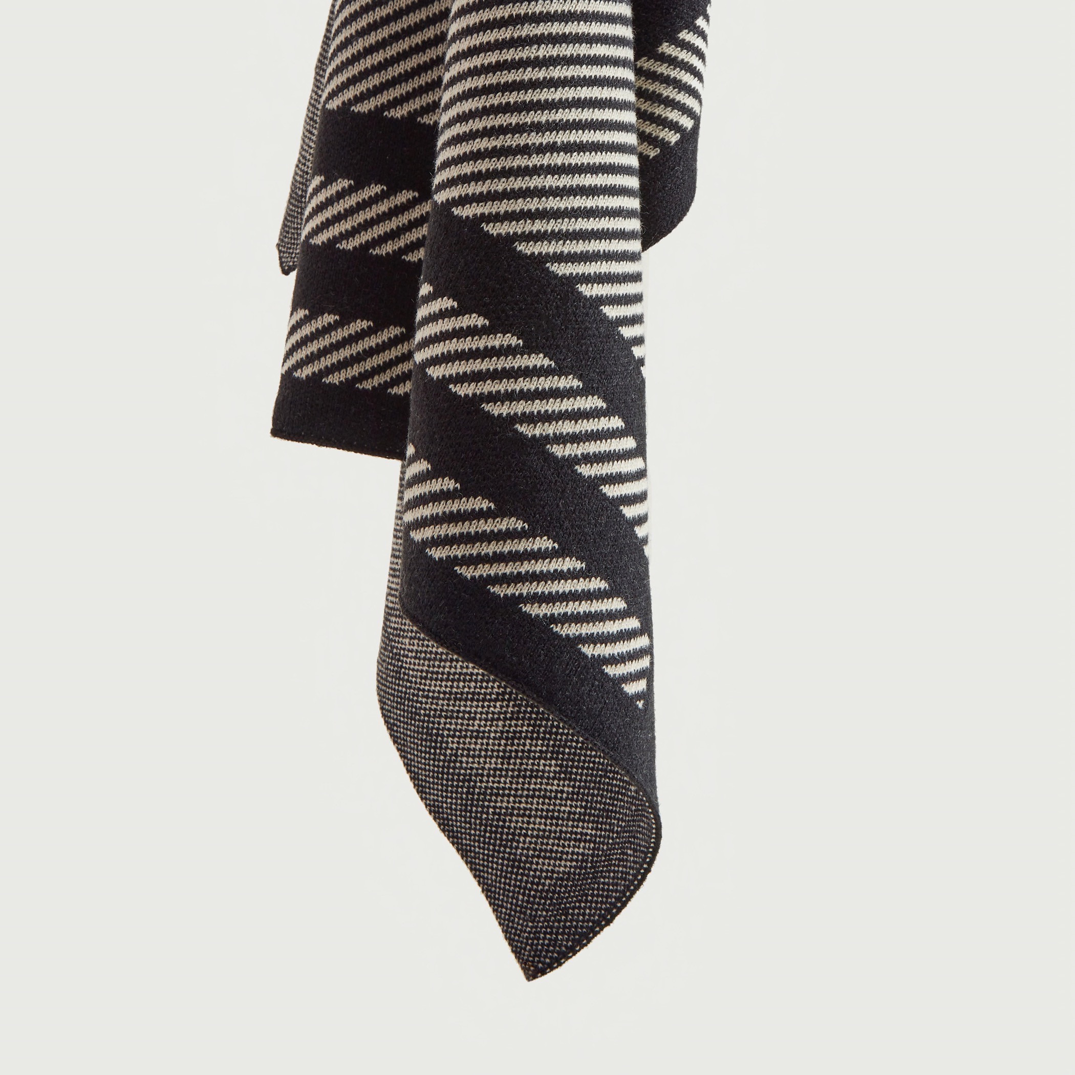 Buy Textured Striped Poncho Online | Centrepoint UAE