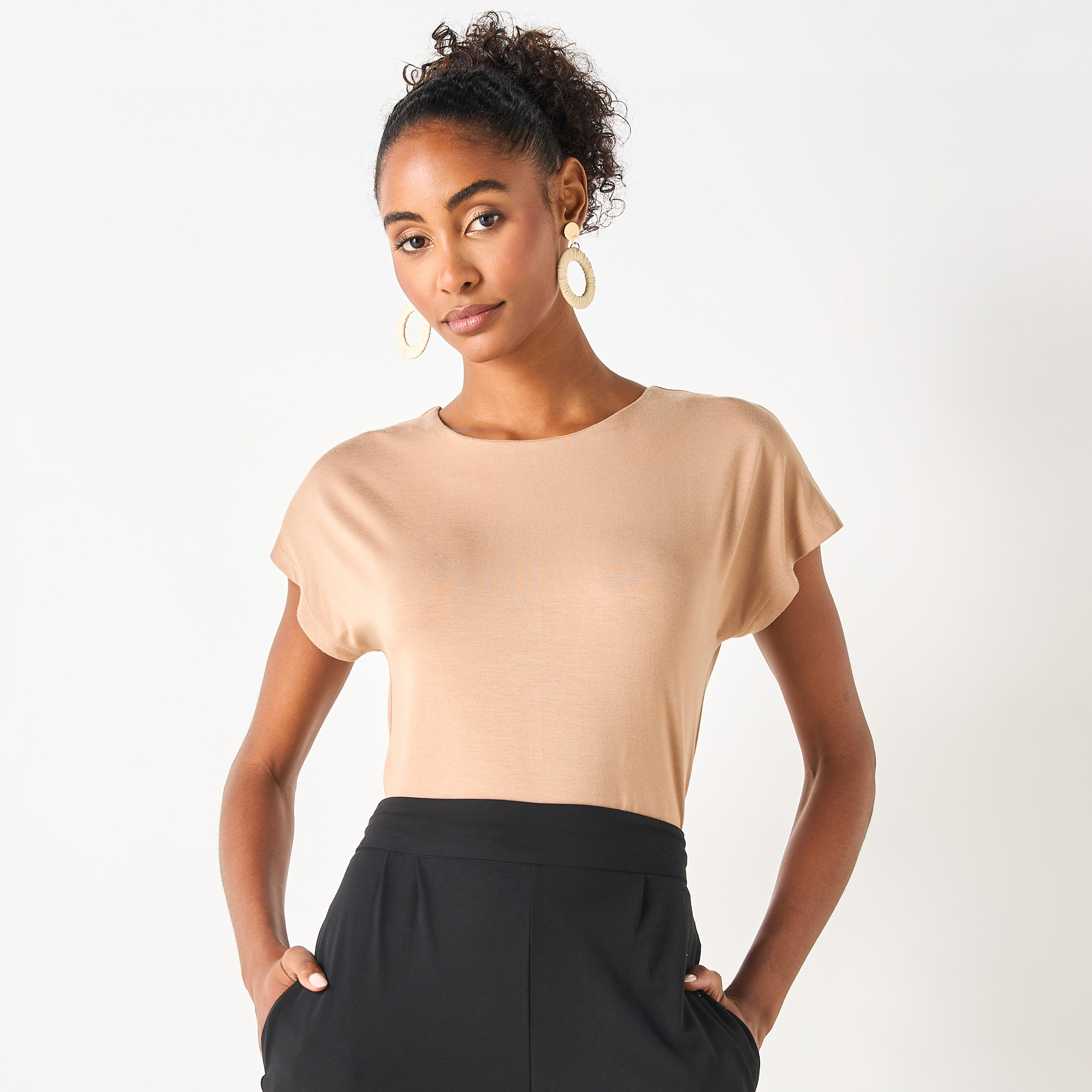 Shop Solid Crew Neck T-shirt with Extended Sleeves Online | Splash UAE