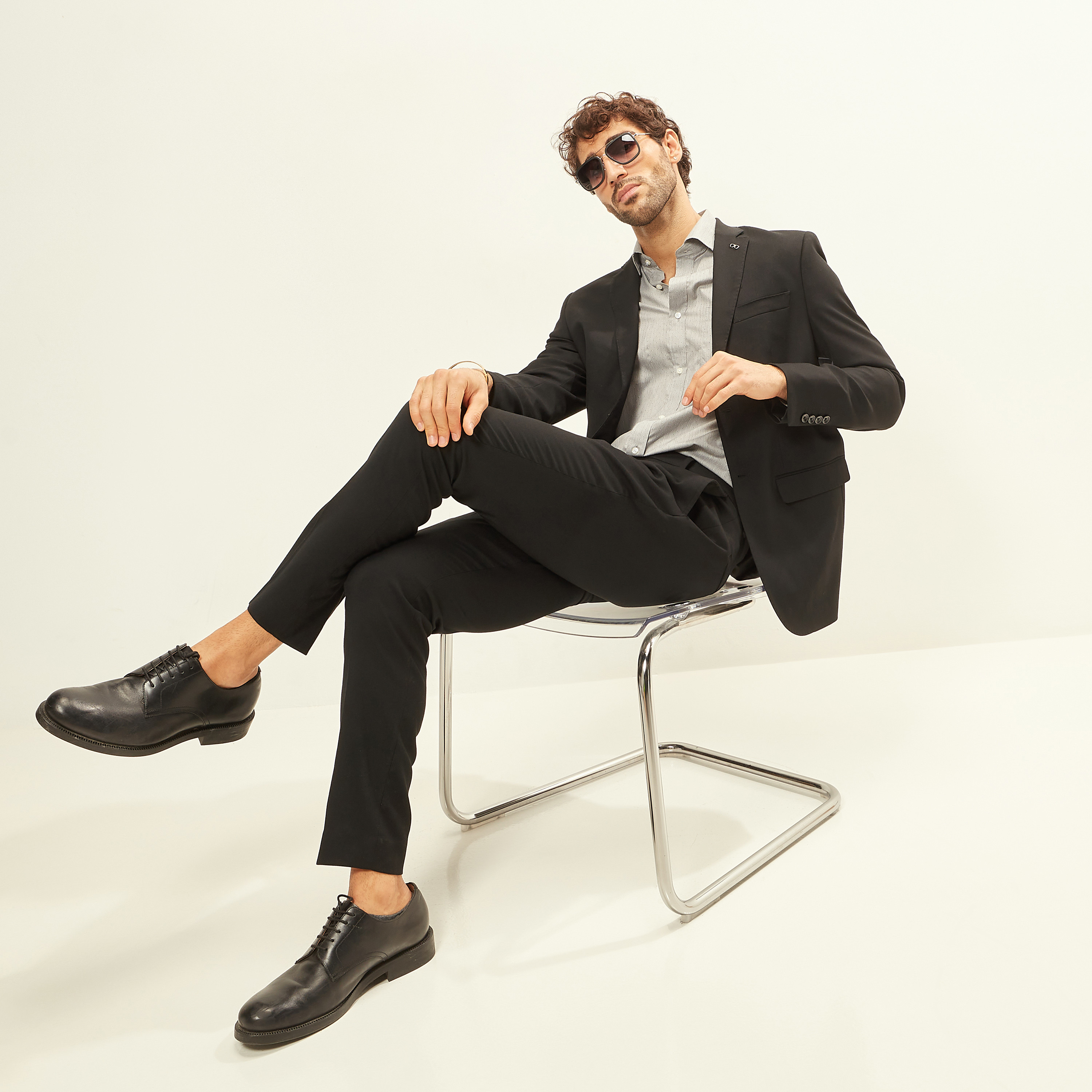 Shop Solid Blazer with Notch Lapel and Pockets Online | Centrepoint Kuwait
