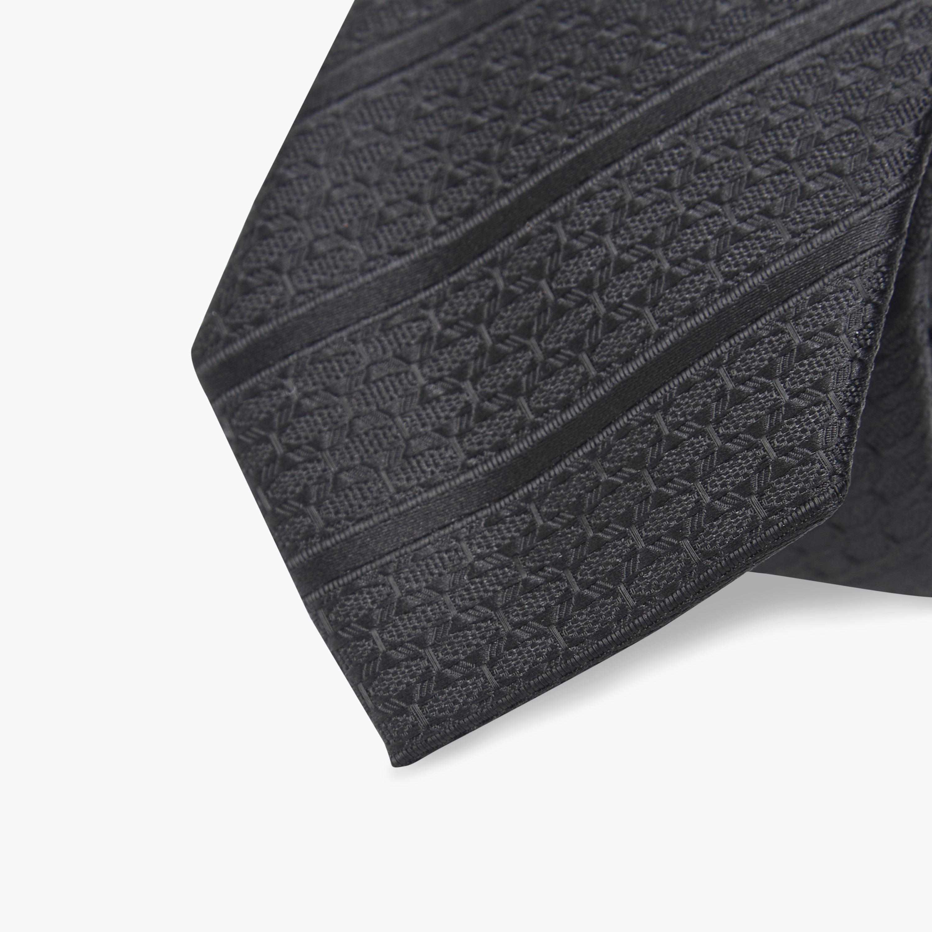 Shop Textured Tie Online | Splash UAE