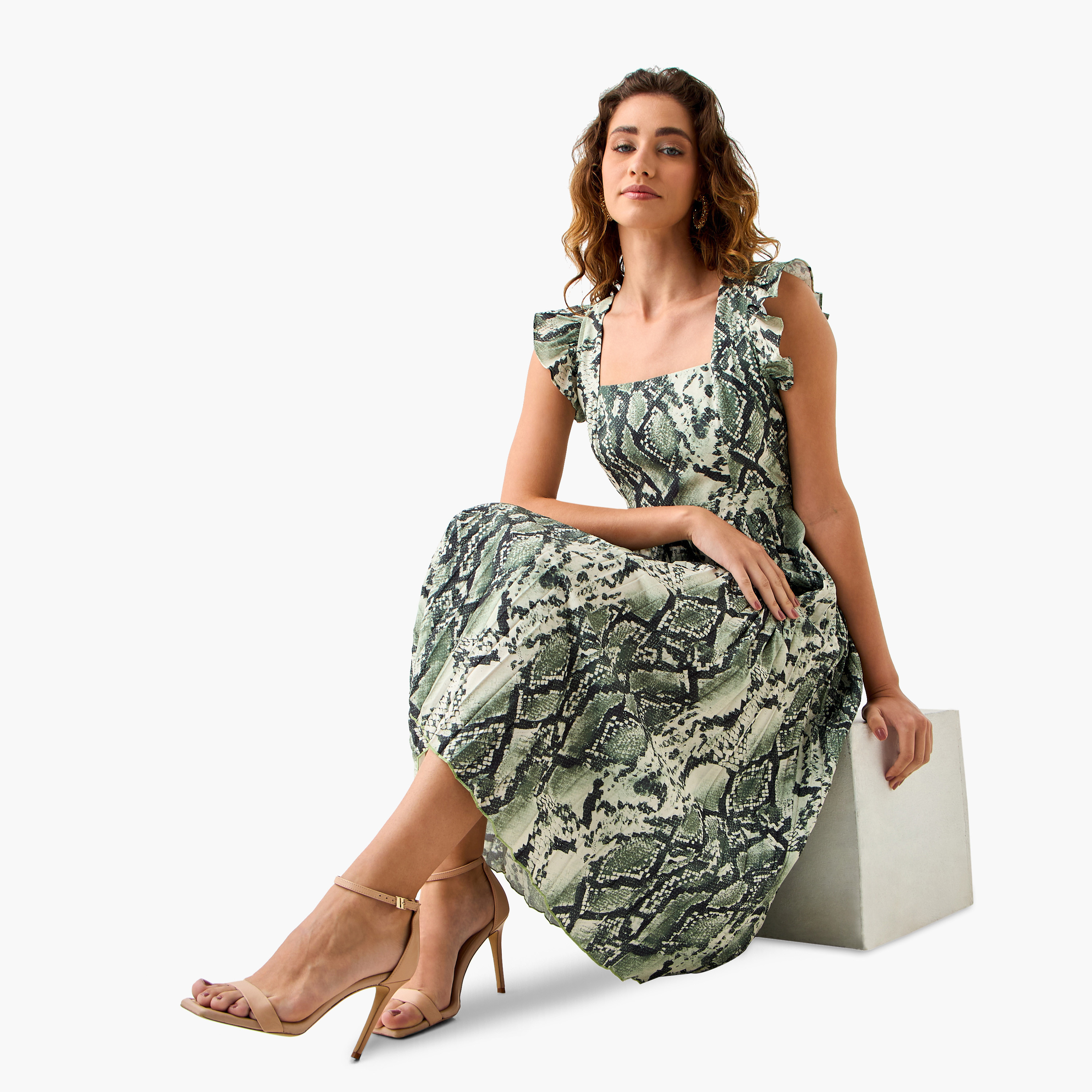 Buy Pleated Midi Dress with Ruffle Sleeves Online | Centrepoint Kuwait