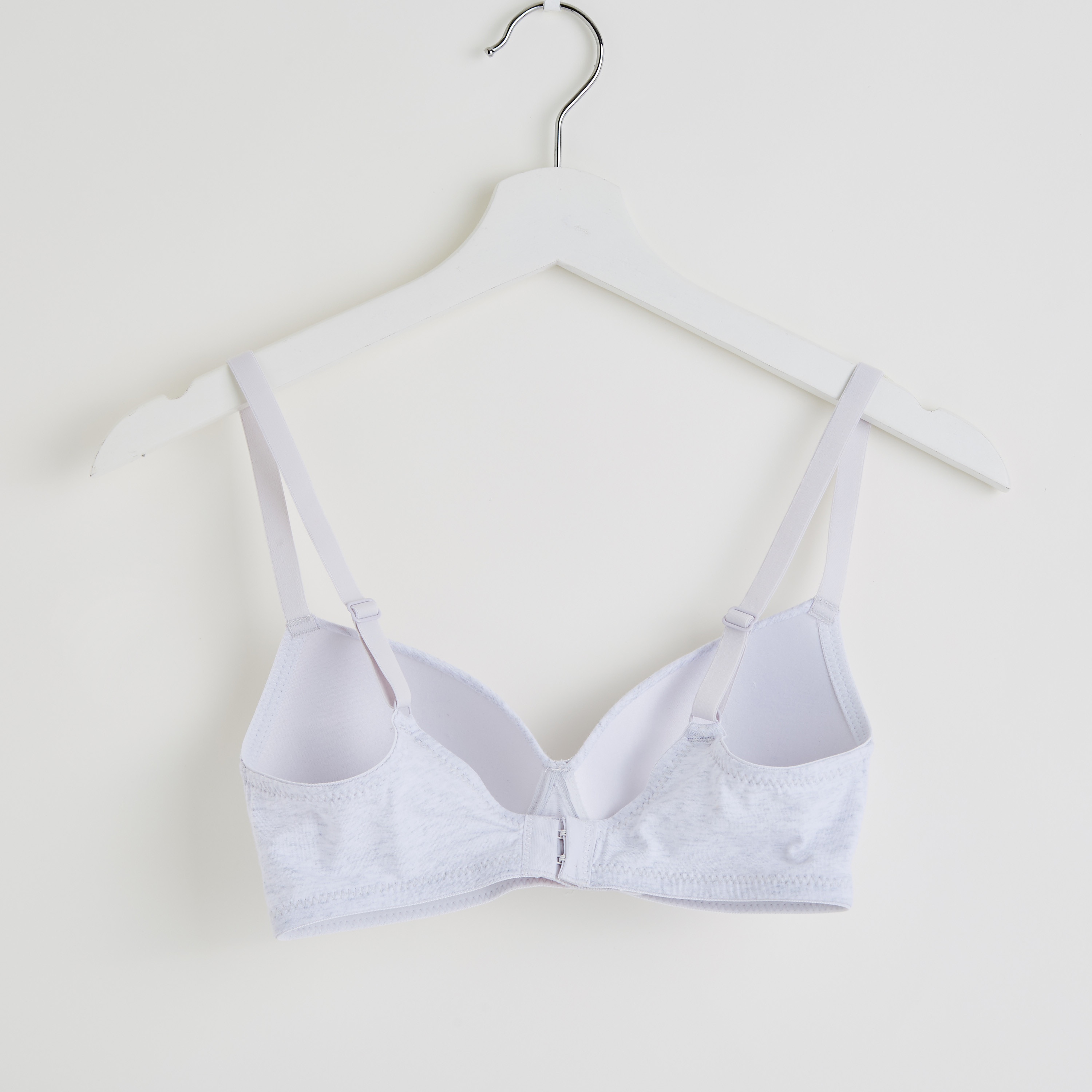 Buy Solid Padded T-shirt Bra with Hook and Eye Closure Online ...