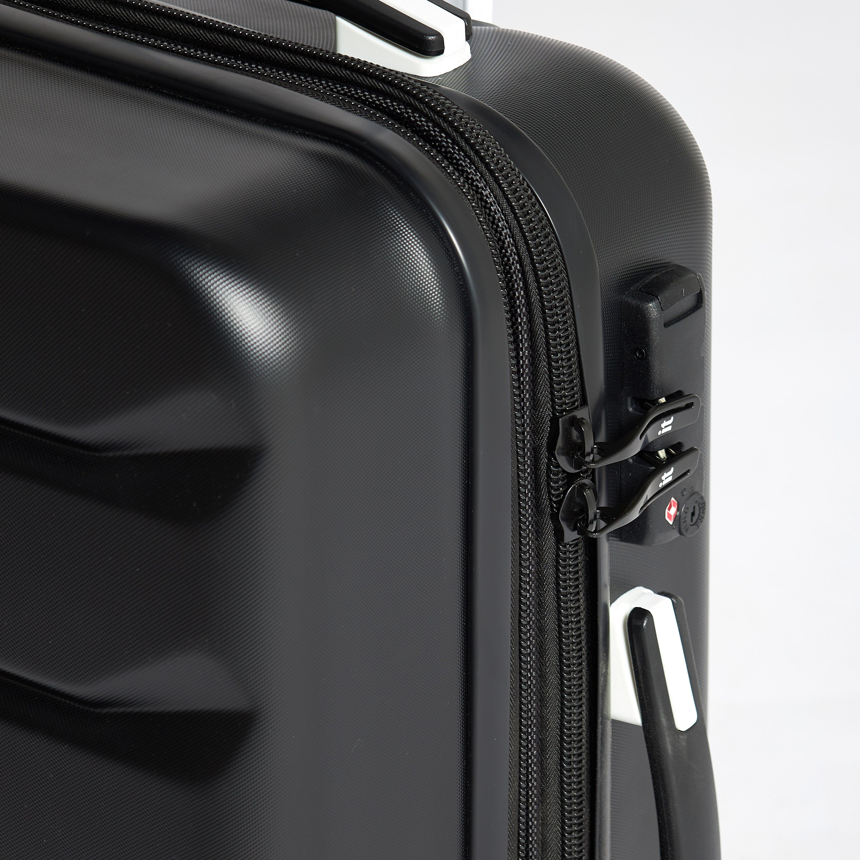 Shop IT Textured Hardcase Luggage Trolley Bag with Retractable Handle ...