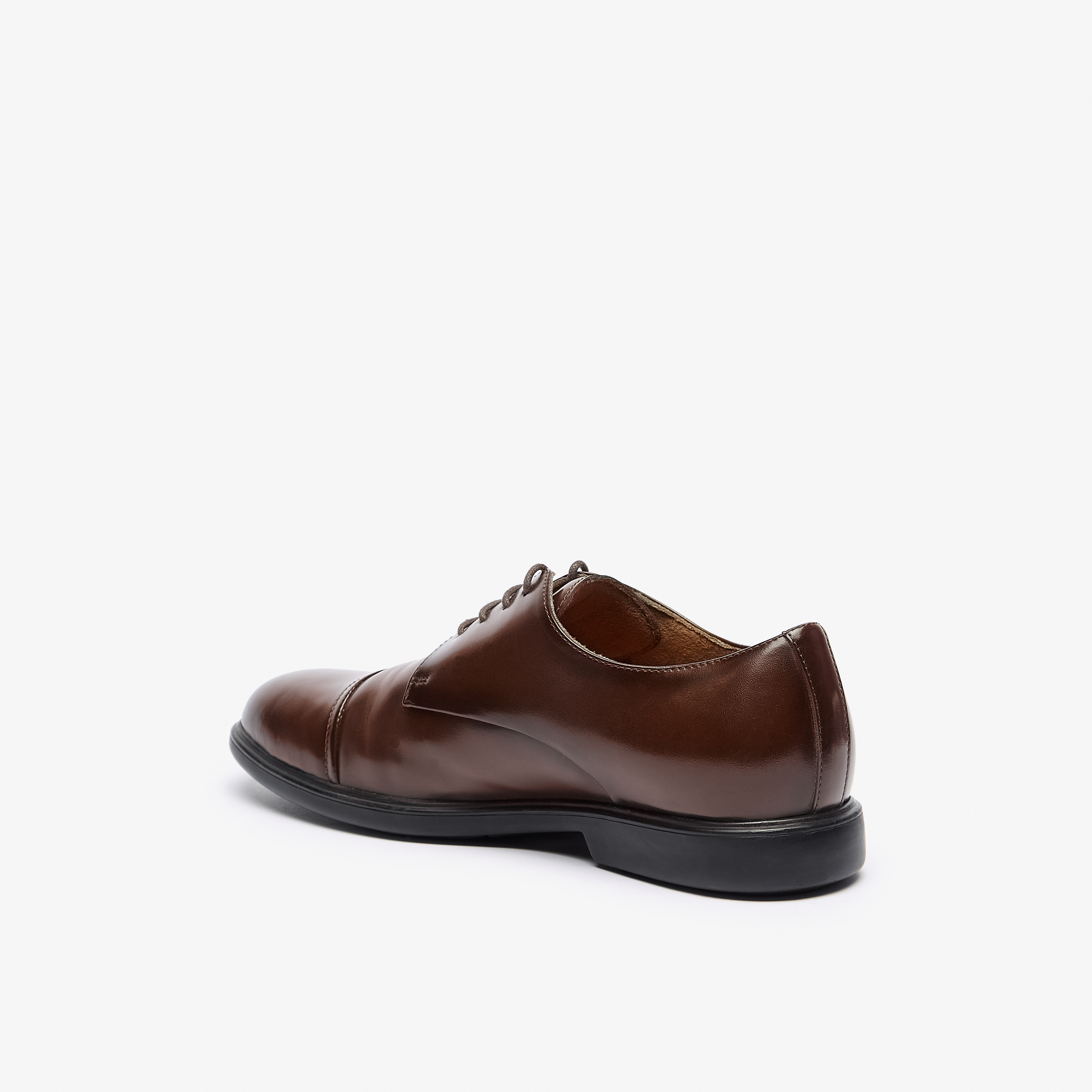 Shop Le Confort Solid Comfort Derby Shoes with Lace-Up Closure Online ...