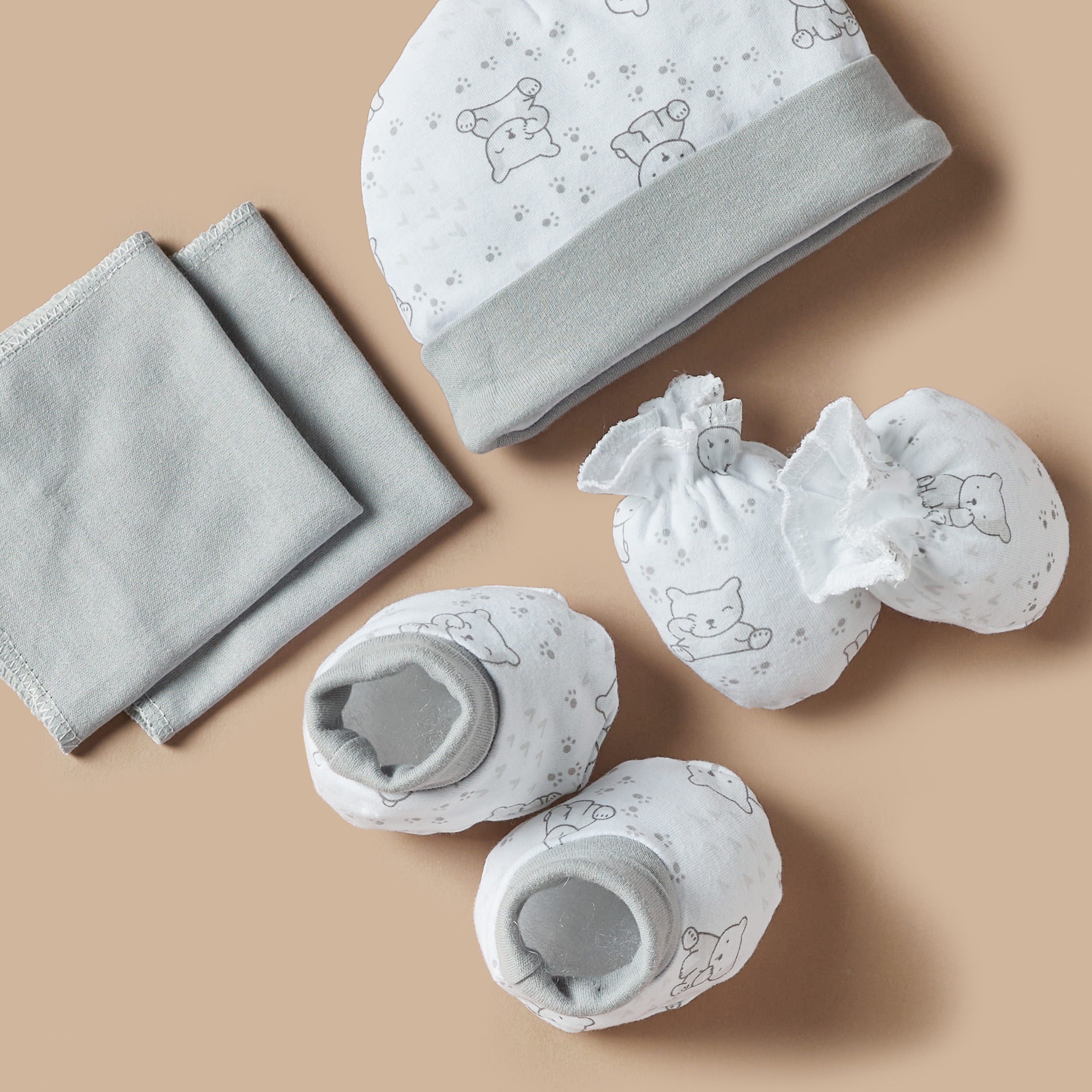 Shop Juniors 8-Piece Assorted Cotton Clothing Set Online | Centrepoint Oman